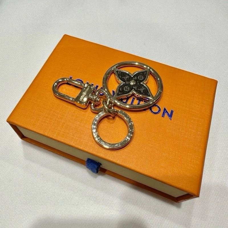 Bargain Louis Vuitton Keychains