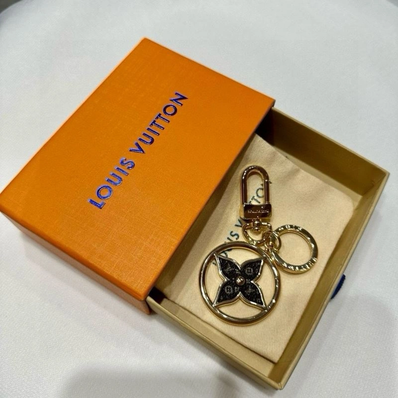 Bargain Louis Vuitton Keychains