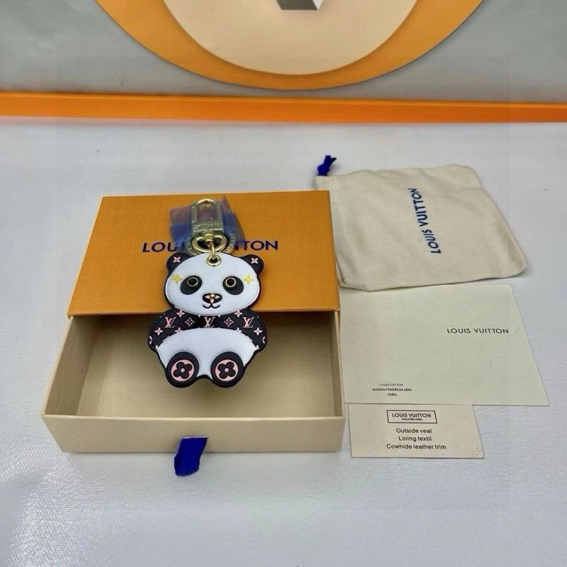 Top match Louis Vuitton Keychains