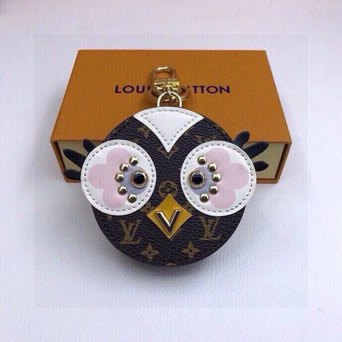 High fidelity Louis Vuitton Keychains