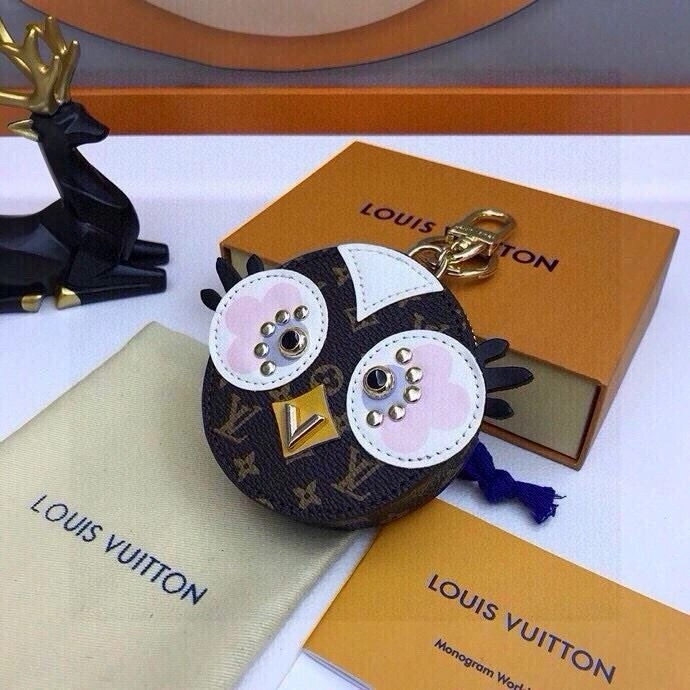 High fidelity Louis Vuitton Keychains