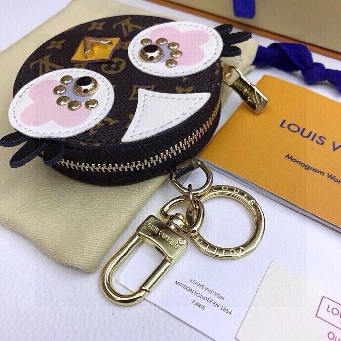 High fidelity Louis Vuitton Keychains