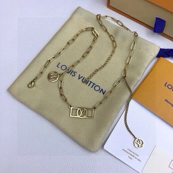 Official Louis Vuitton Keychains
