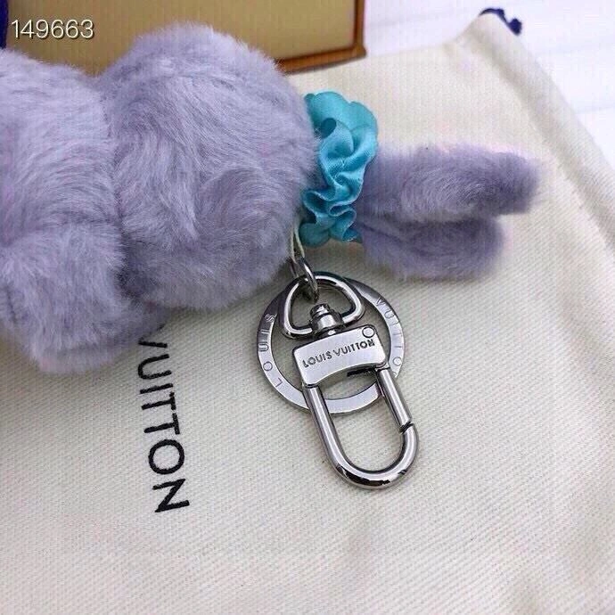 High accuracy Louis Vuitton Keychains