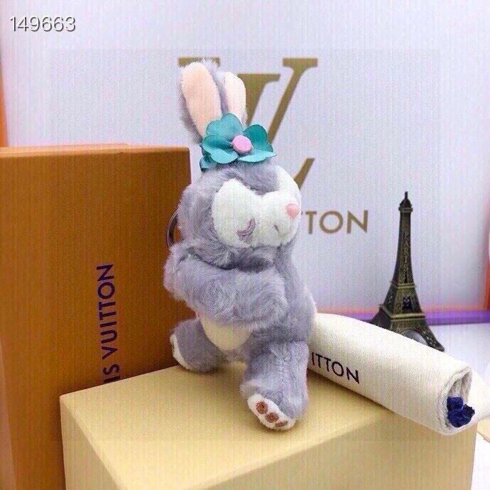 High accuracy Louis Vuitton Keychains