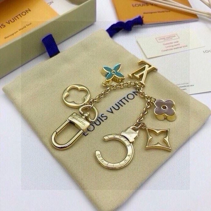 Accurate model Louis Vuitton Keychains