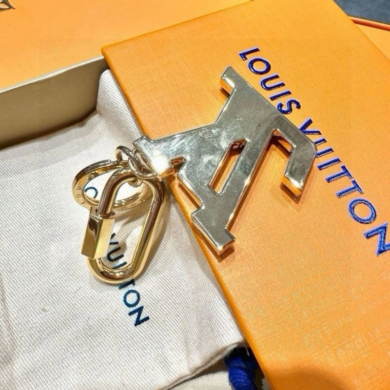 High fidelity Louis Vuitton Keychains
