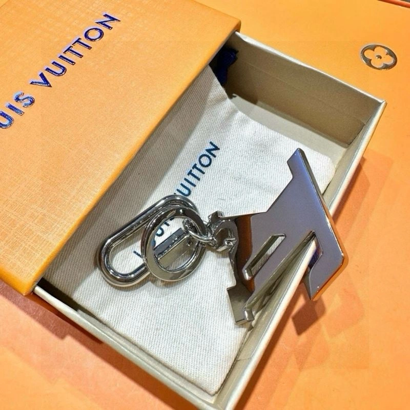 Mirror quality Louis Vuitton Keychains