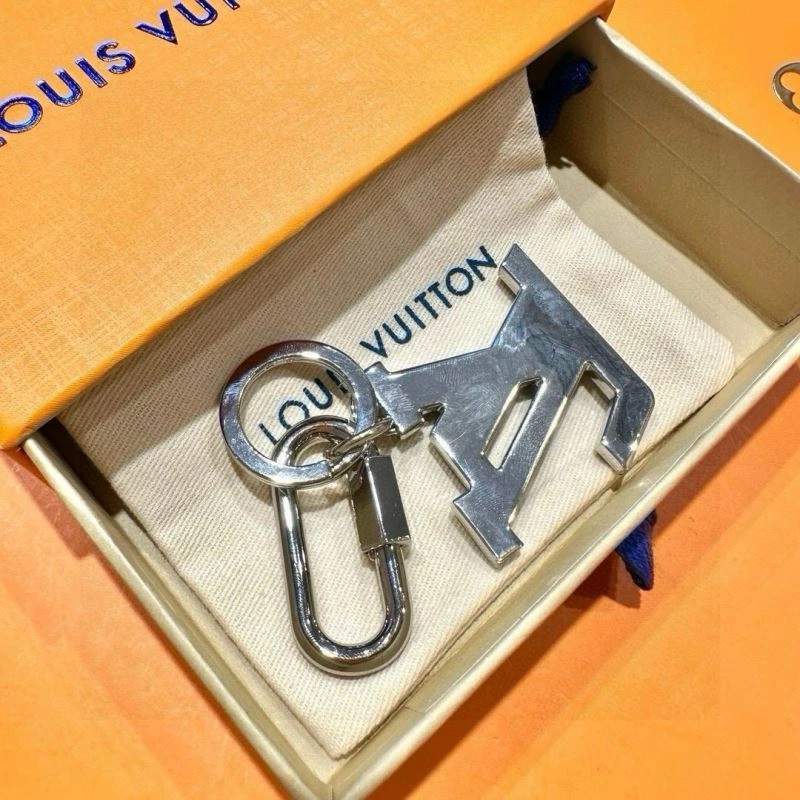 Mirror quality Louis Vuitton Keychains