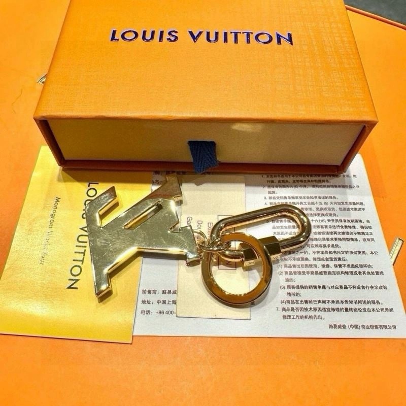 1:1 copy Louis Vuitton Keychains