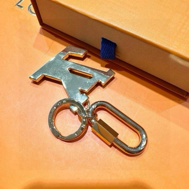 1:1 copy Louis Vuitton Keychains