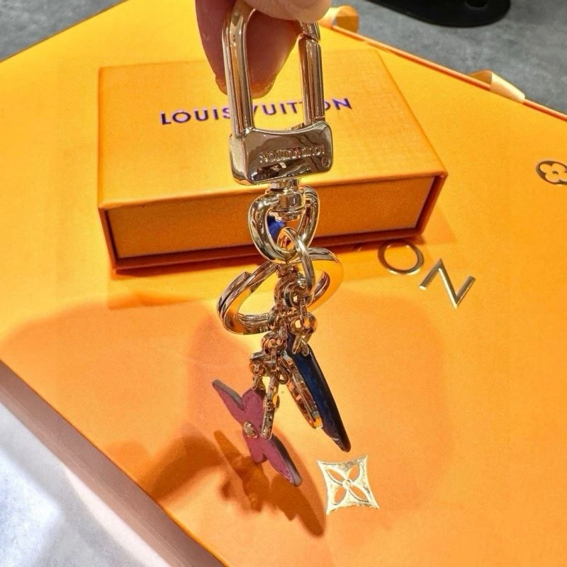 Mirror quality Louis Vuitton Keychains