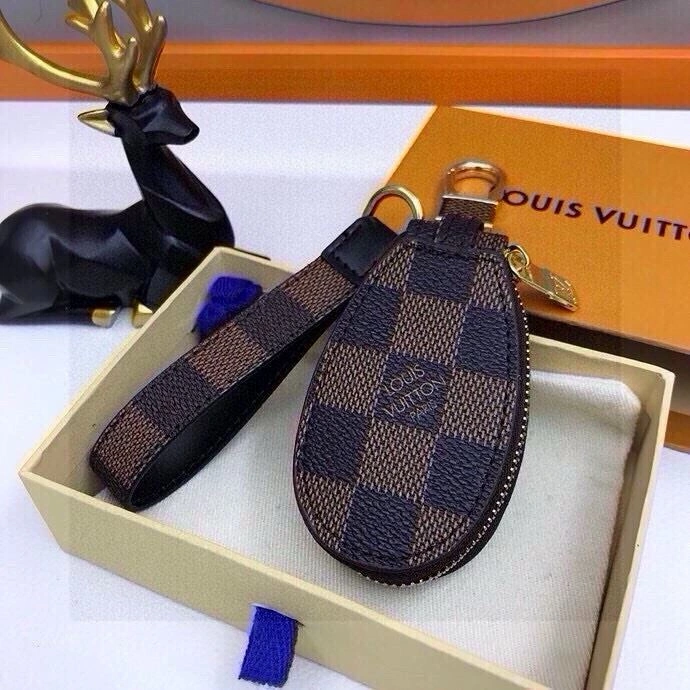 1:1 copy Louis Vuitton Keychains