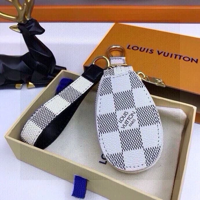 Precise copy Louis Vuitton Keychains