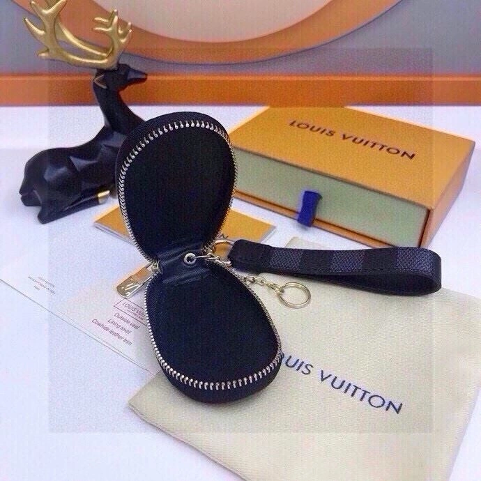 Economical Louis Vuitton Keychains