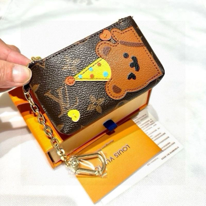 Factory-made Louis Vuitton Keychains