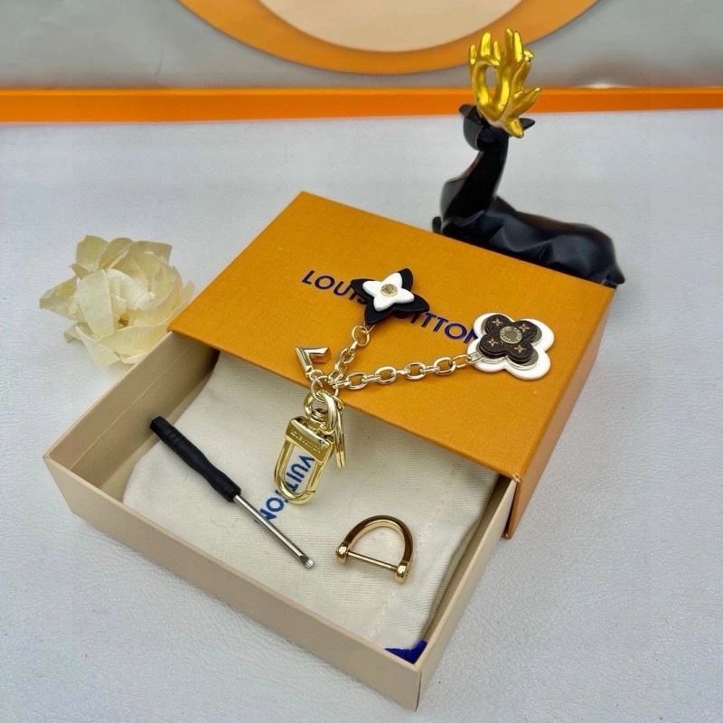 Bargain Louis Vuitton Keychains