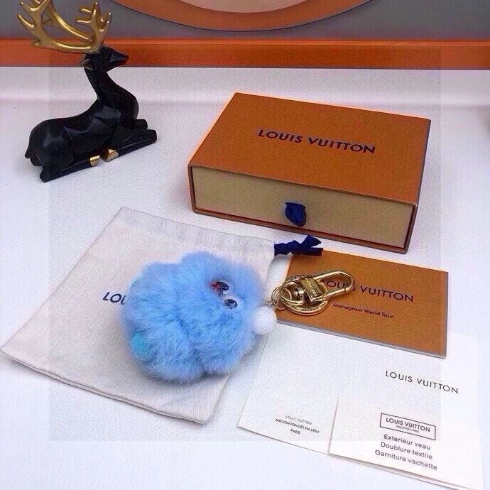 High accuracy Louis Vuitton Keychains