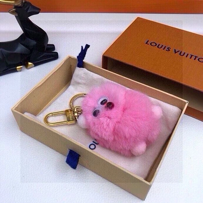Low-cost Louis Vuitton Keychains