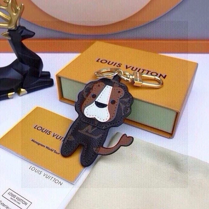 Accurate model Louis Vuitton Keychains