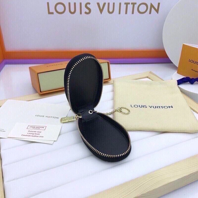 Precise copy Louis Vuitton Keychains