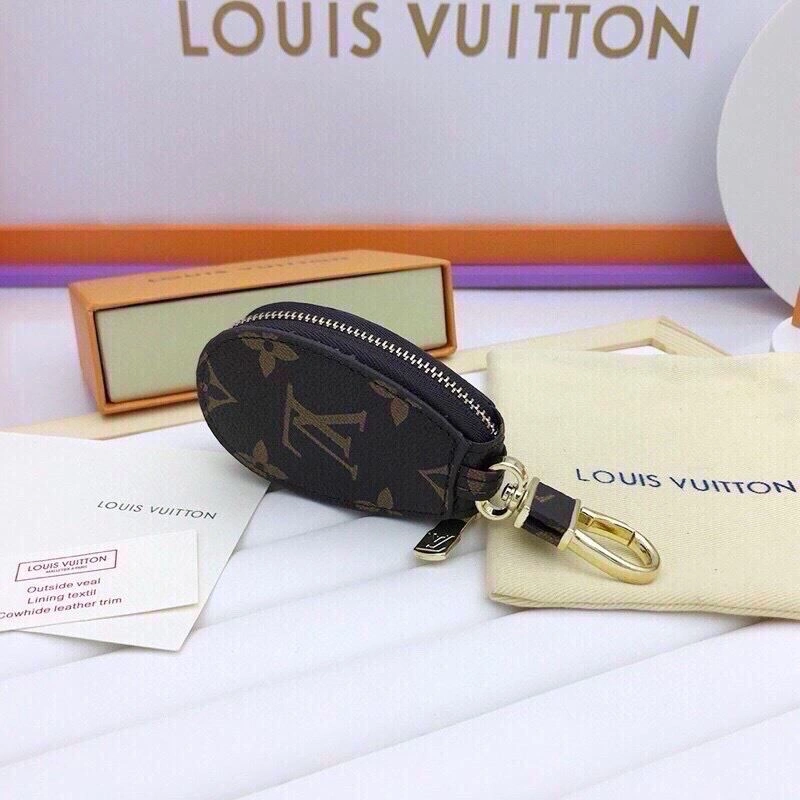 High accuracy Louis Vuitton Keychains