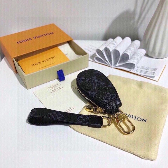 Precise copy Louis Vuitton Keychains