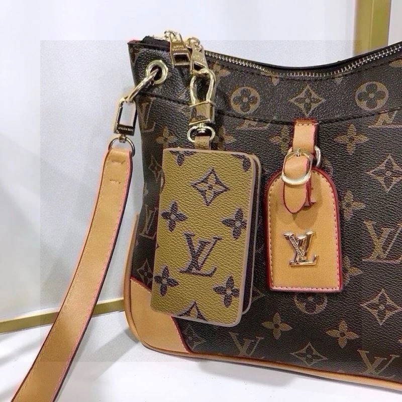 Perfect replica Louis Vuitton Keychains