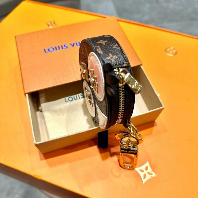 Bargain Louis Vuitton Keychains