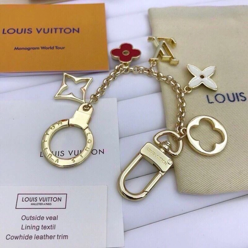 Top match Louis Vuitton Keychains
