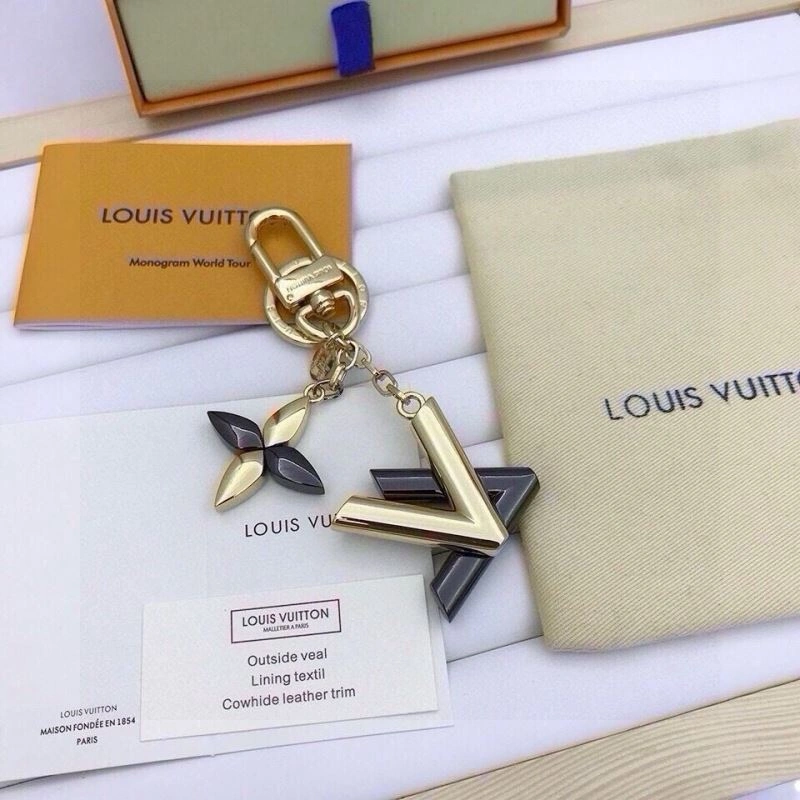 1:1 copy Louis Vuitton Keychains