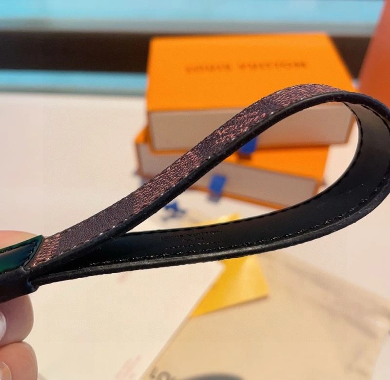 Factory-made Louis Vuitton Keychains