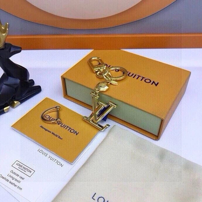 1:1 copy Louis Vuitton Keychains