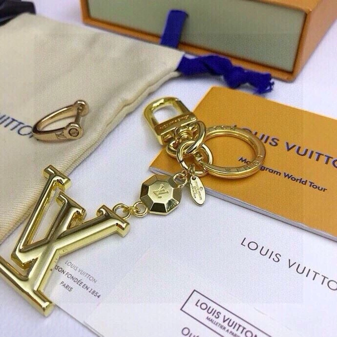1:1 copy Louis Vuitton Keychains