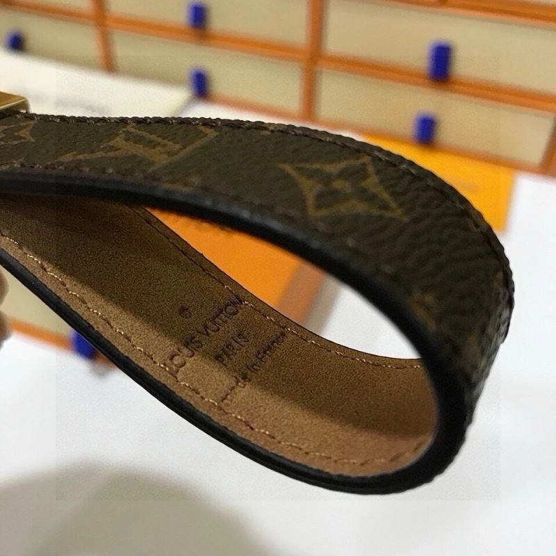 Inexpensive Louis Vuitton Keychains