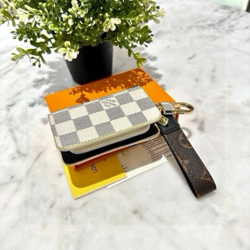 Reasonably priced Louis Vuitton Keychains