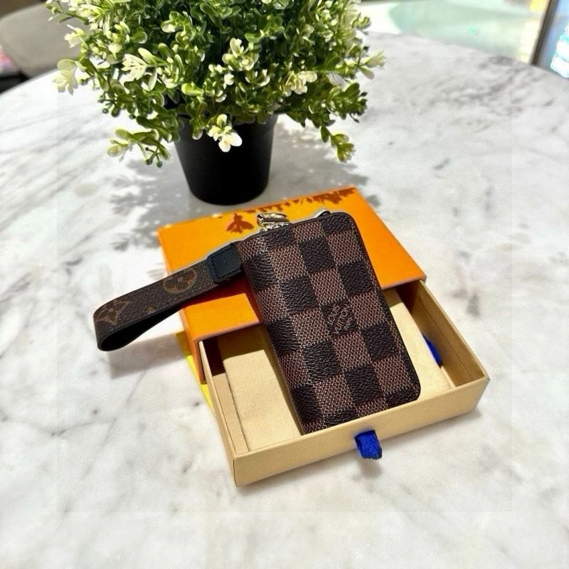 Low-cost Louis Vuitton Keychains