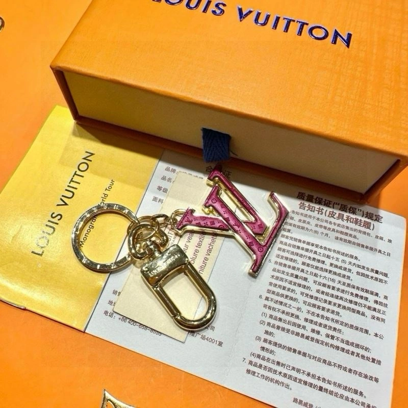 Bargain Louis Vuitton Keychains