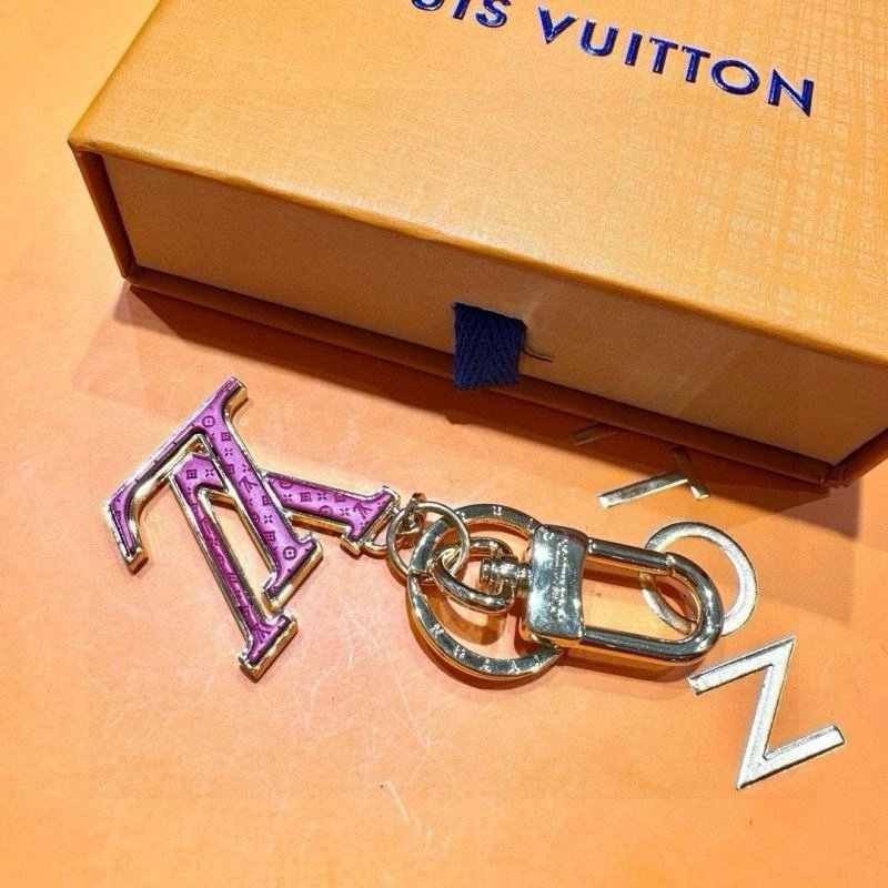 Bargain Louis Vuitton Keychains