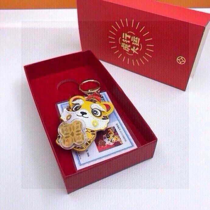 Affordable Louis Vuitton Keychains