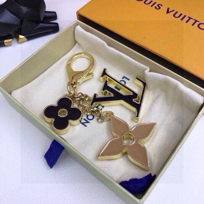 Inexpensive Louis Vuitton Keychains