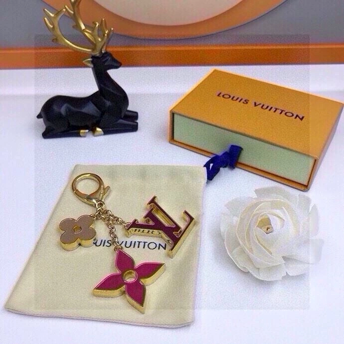 Inexpensive Louis Vuitton Keychains