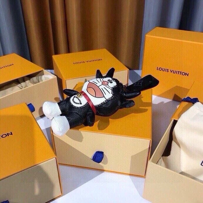 Precise copy Louis Vuitton Keychains
