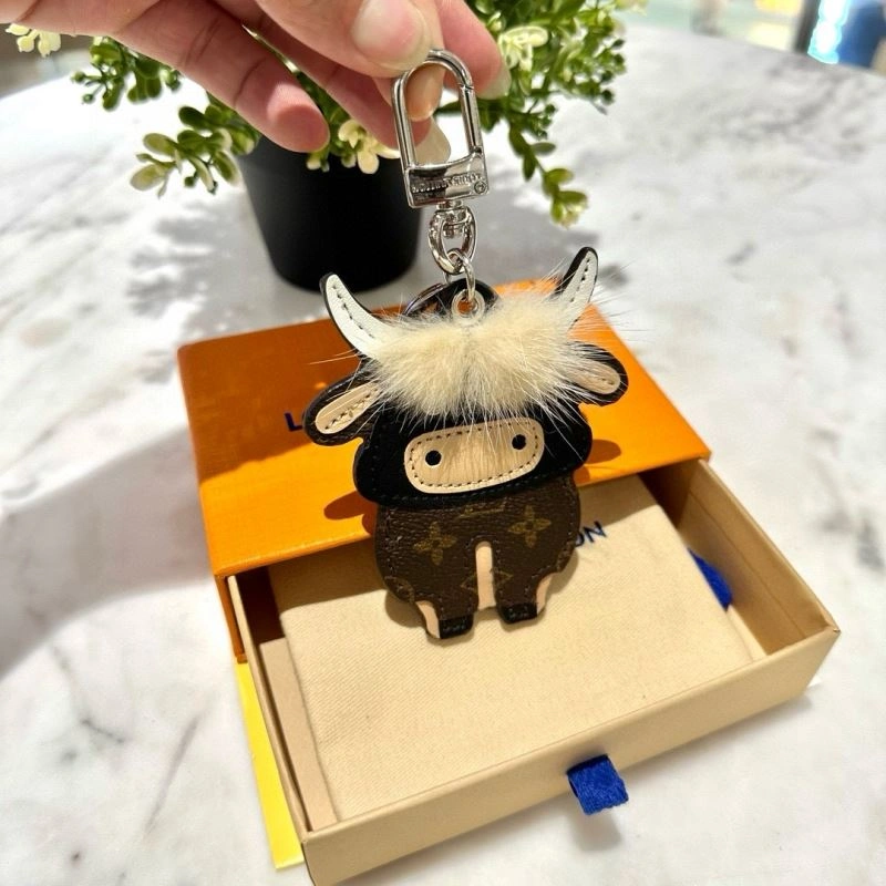 Bargain Louis Vuitton Keychains
