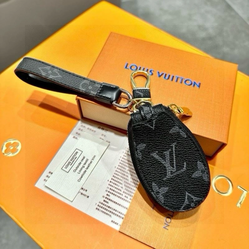 Top mirror Louis Vuitton Keychains