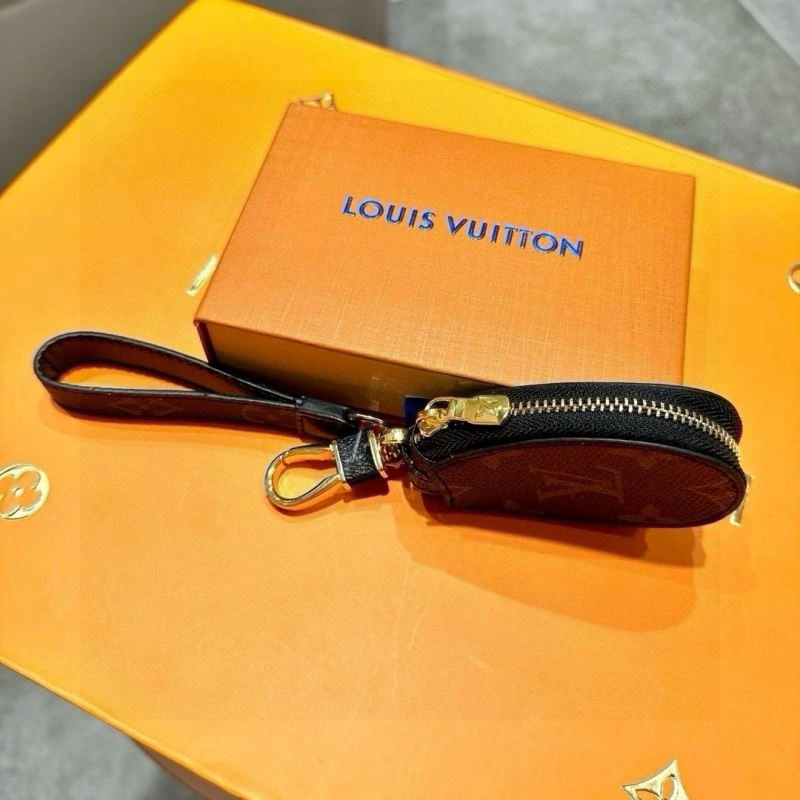 Top mirror Louis Vuitton Keychains