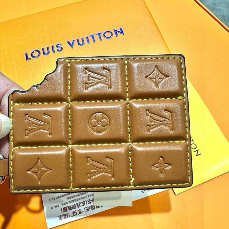 Perfect replica Louis Vuitton Keychains