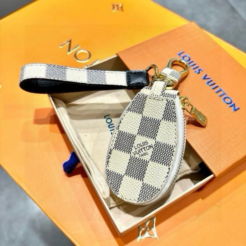 Accurate model Louis Vuitton Keychains