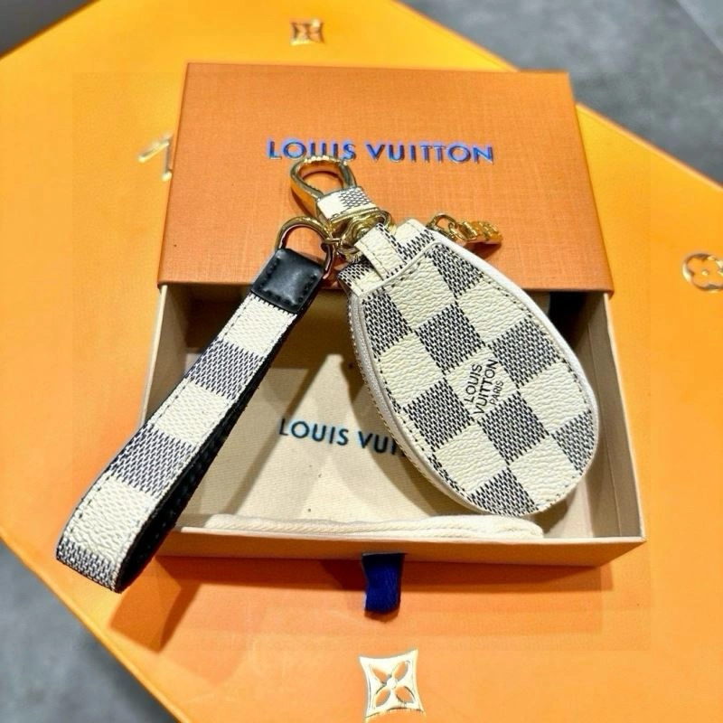 Accurate model Louis Vuitton Keychains