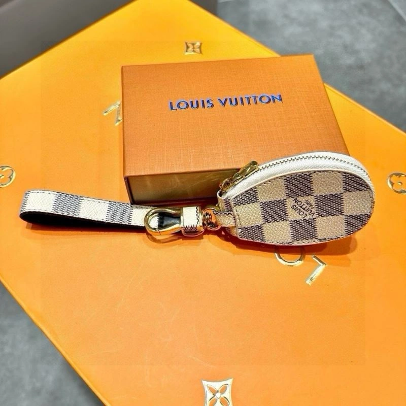 Accurate model Louis Vuitton Keychains